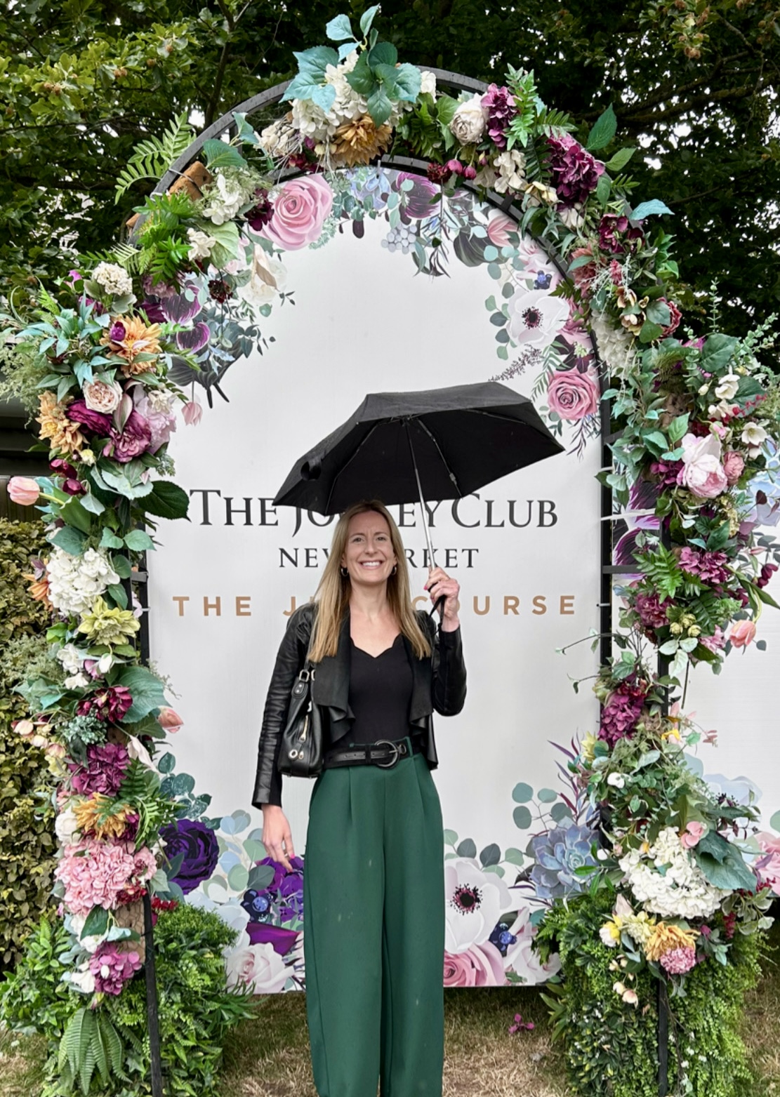 Roaring Review: Newmarket Races 2023 Uncovered! - Be Dating Beautiful