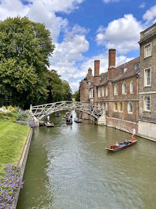 Romantic Cambridge Walking Tour: King's College Spectacular - Be Dating ...